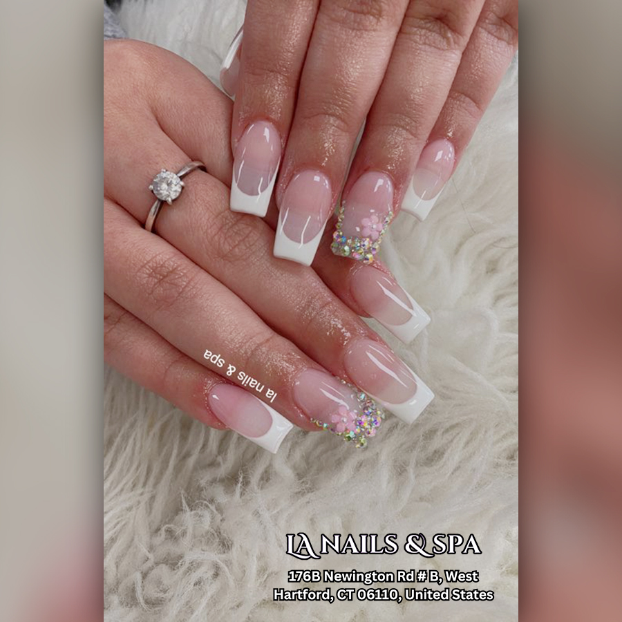 LA Nails & Spa in West Hartford