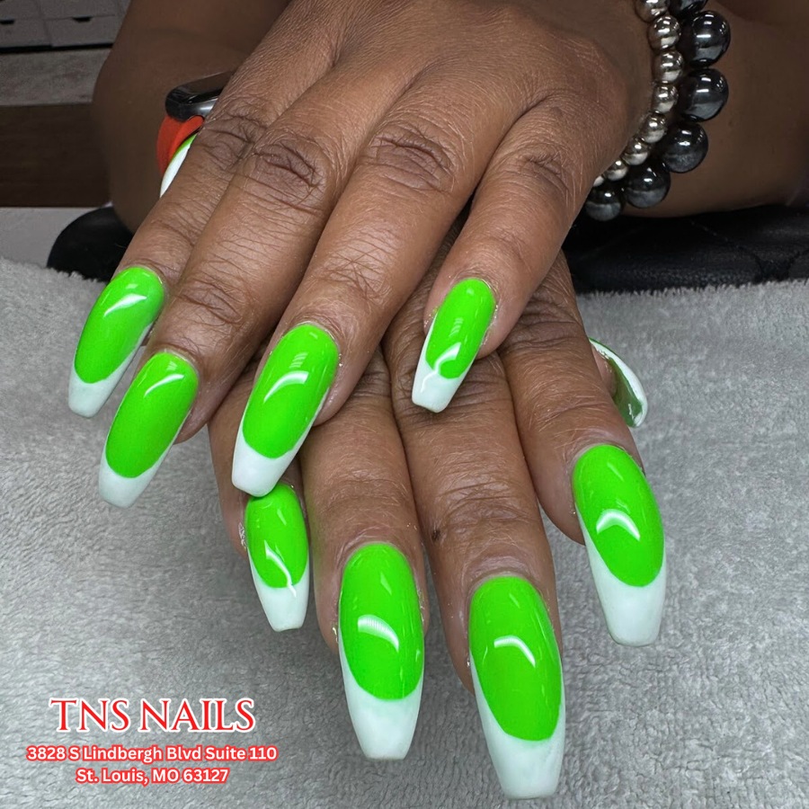 TNS Nails | St. Louis, MO