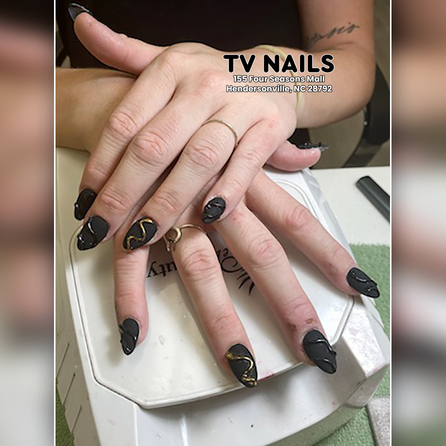 TV NAILS