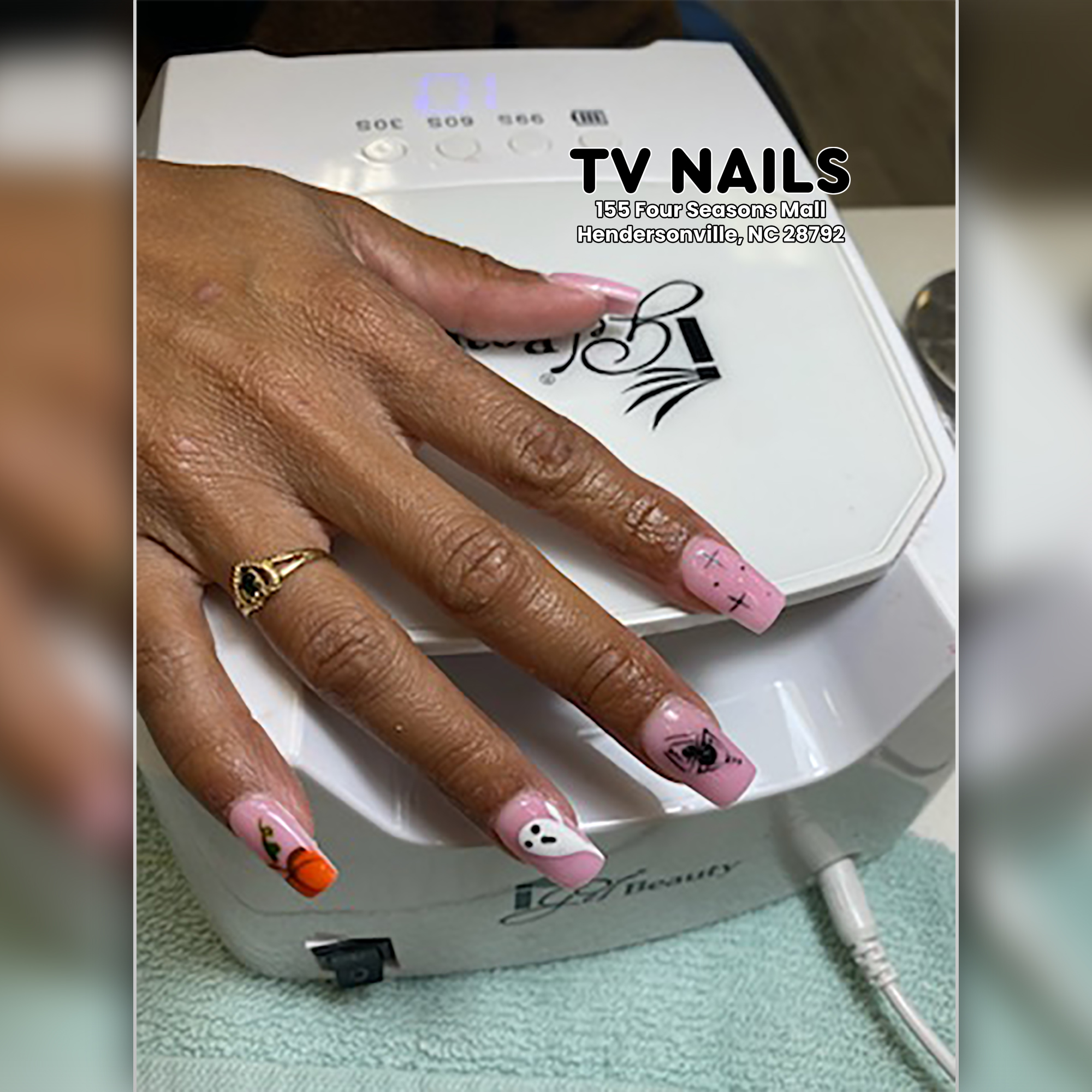 TV NAILS