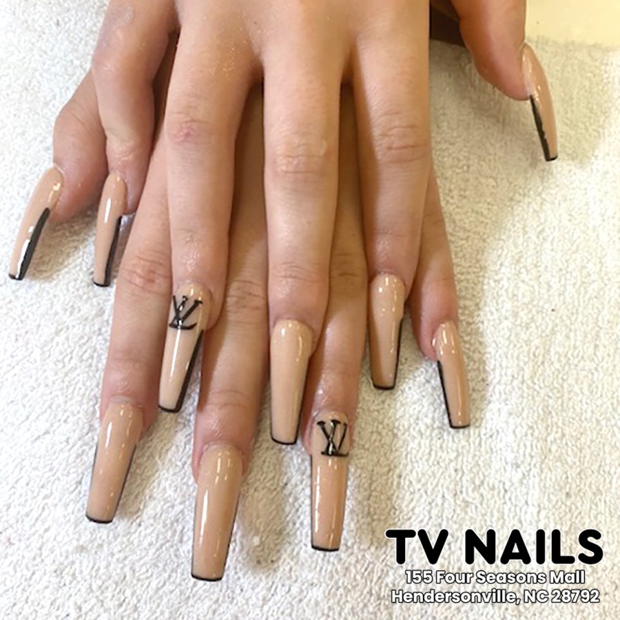 TV NAILS