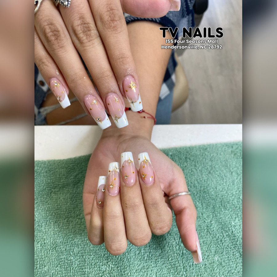 TV NAILS
