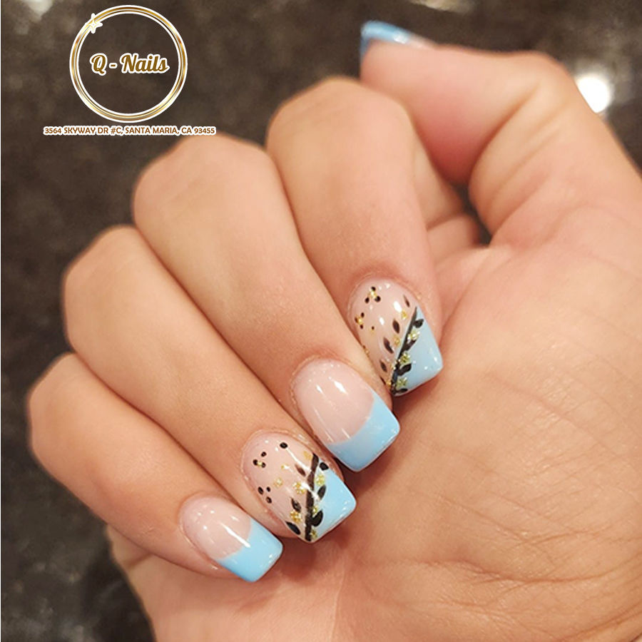 Q-Nails