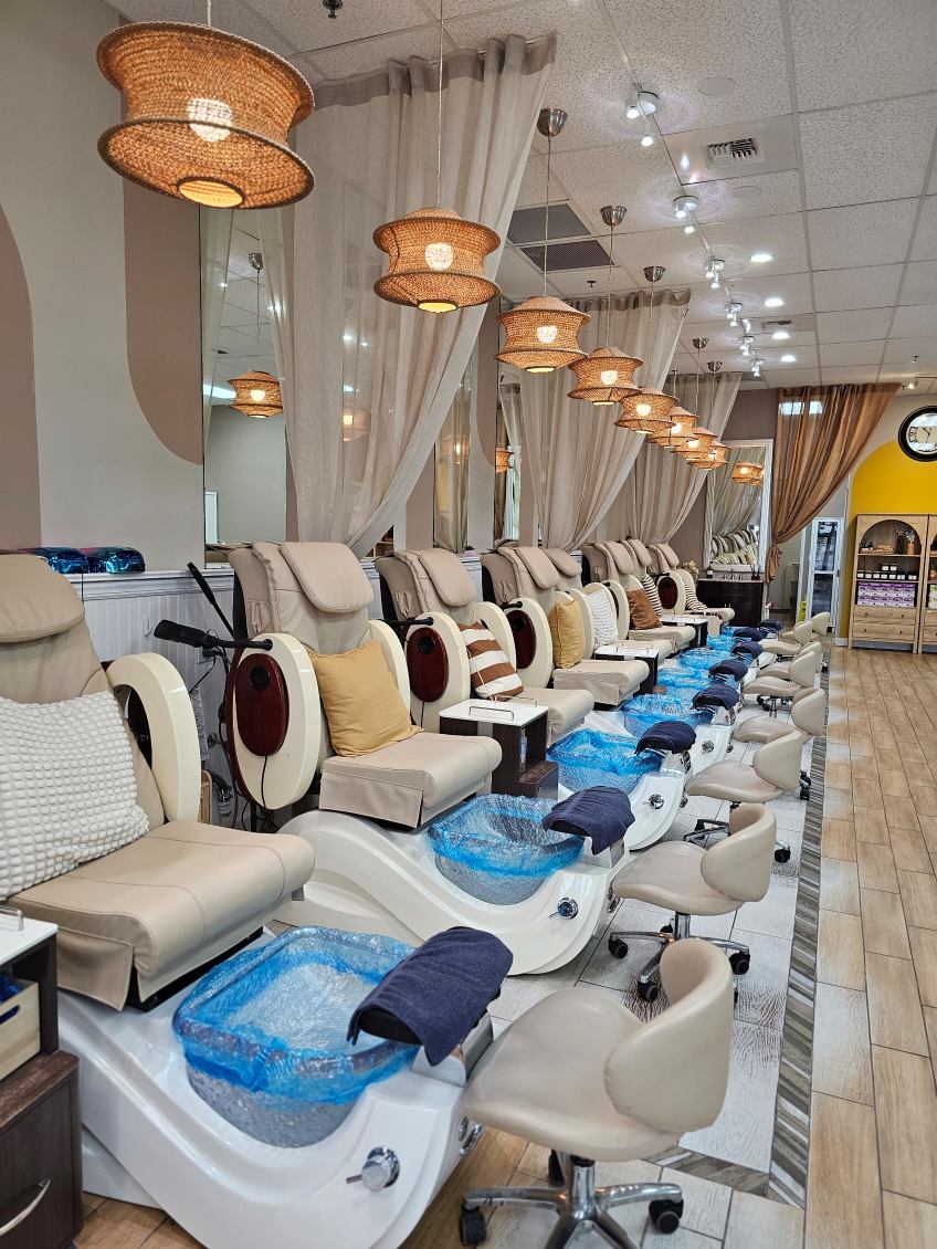 Darling Nails | Favorite nail salon in Southcenter, Tukwila, WA 98188