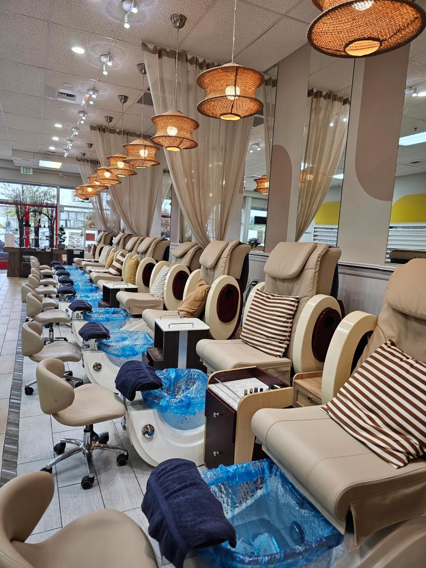 Darling Nails | Favorite nail salon in Southcenter, Tukwila, WA 98188