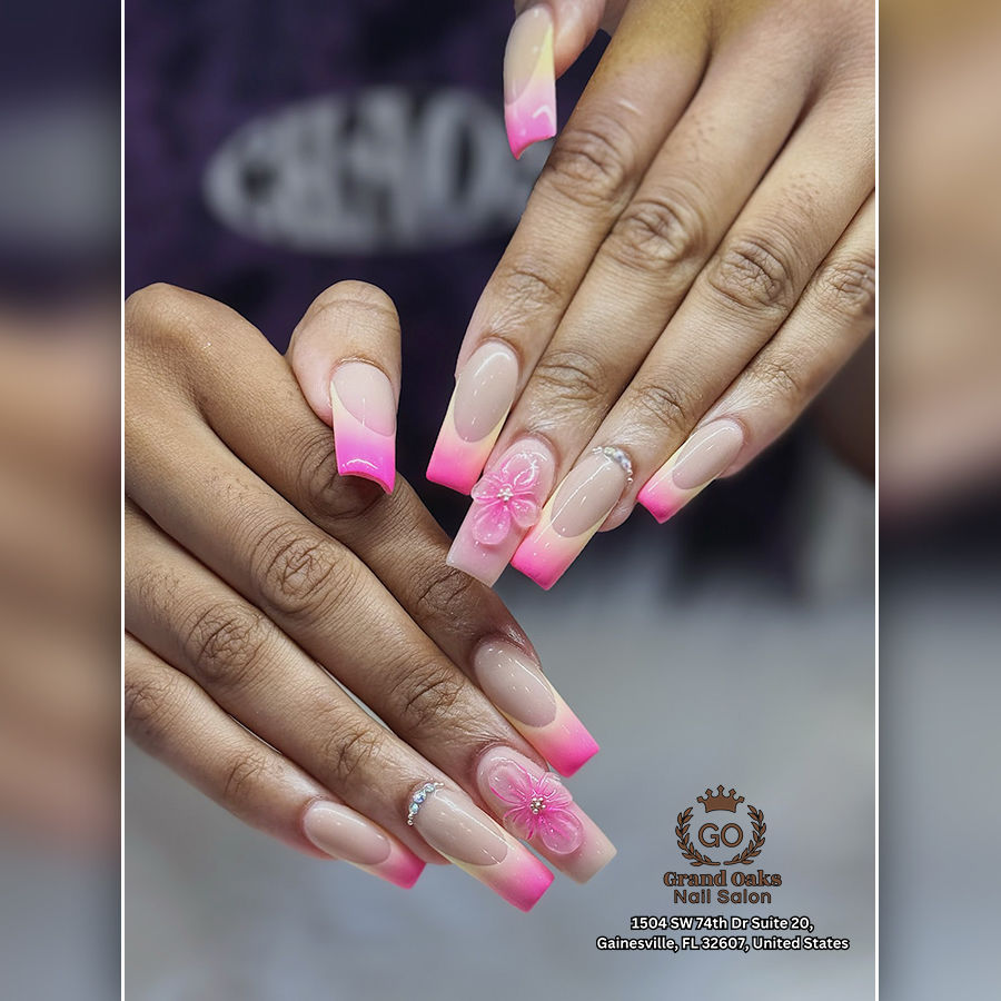 Grand Oaks Nail Salon in Gainesville