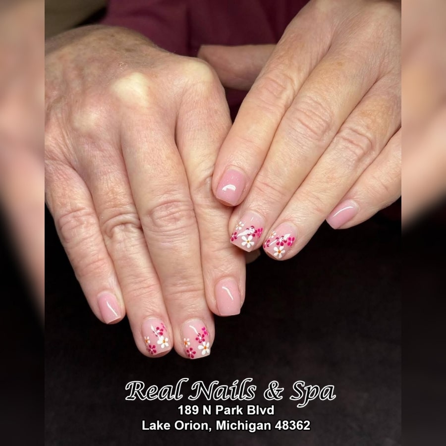 Real Nails & Spa | Walk-ins Nail Salons in Lake Orion, MI 48362
