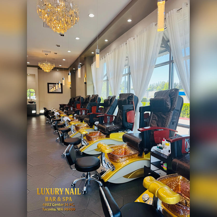 Luxury Nail Bar & Spa in Tacoma, WA 98409 | Salon on Center St